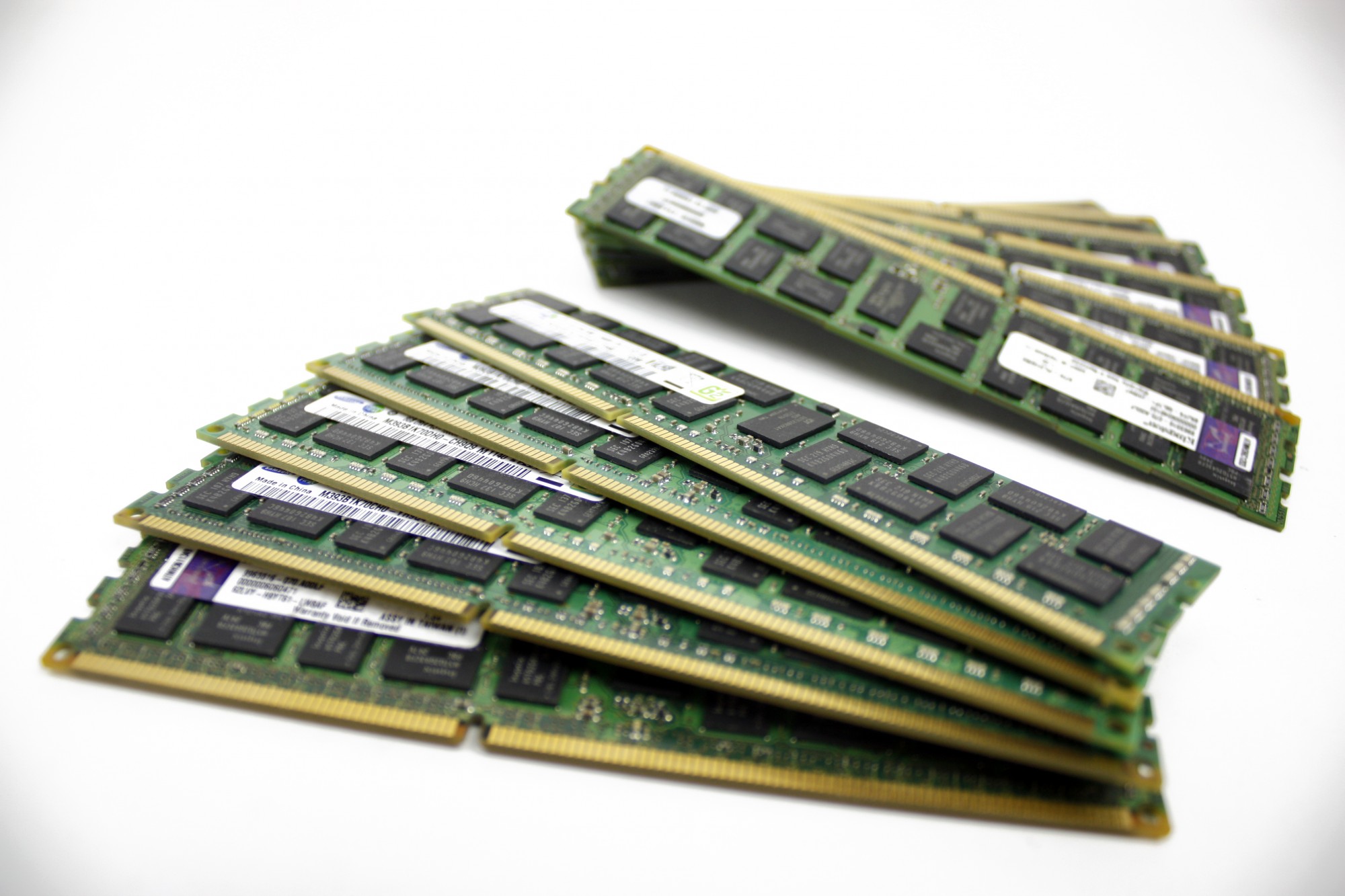 Ddr3 ram sticks picture 2 e1418744964442 Dowser